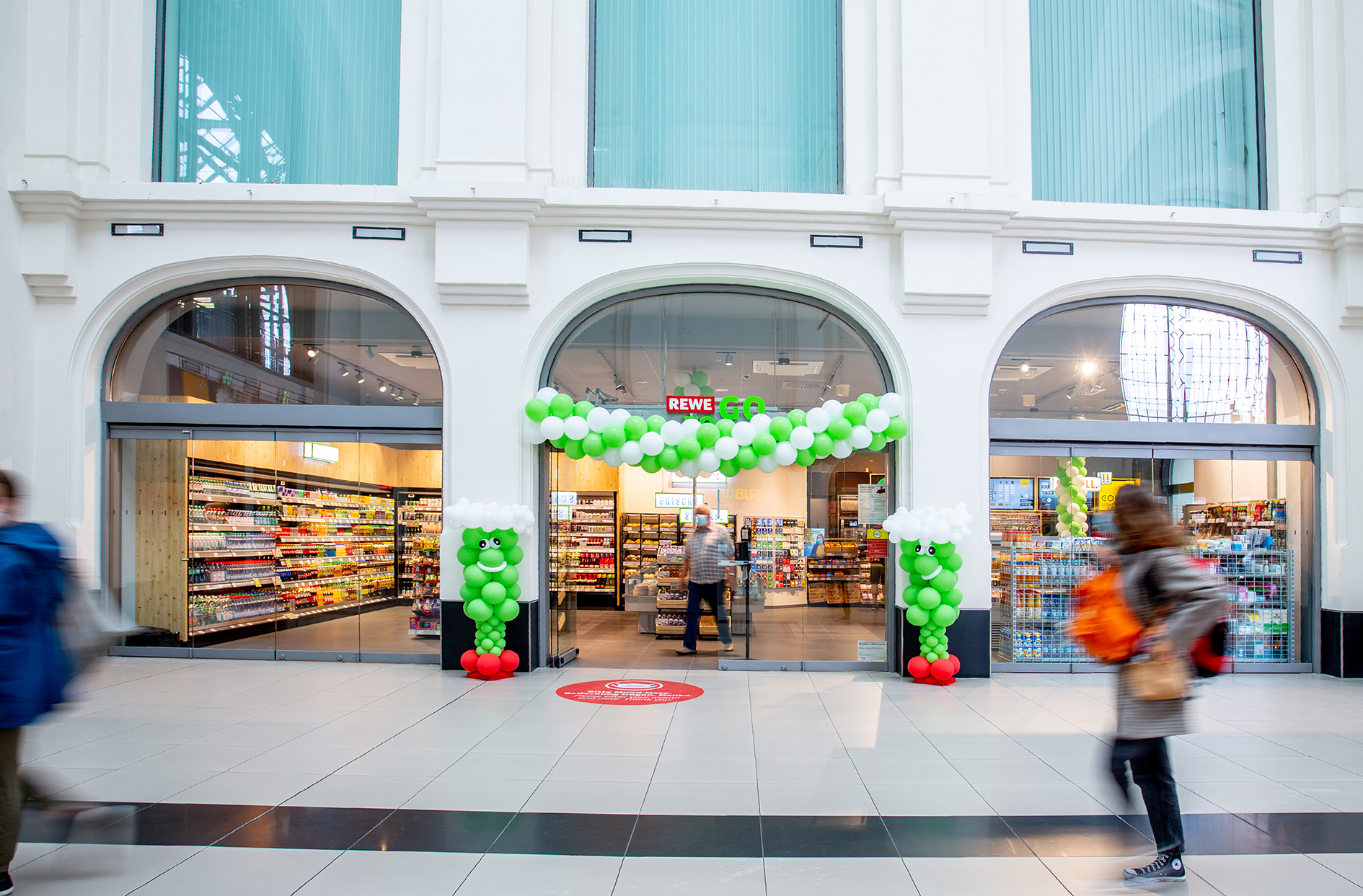 SSP eröffnet Convenience Store REWE To Go im Dresdner Hauptbahnhof ...