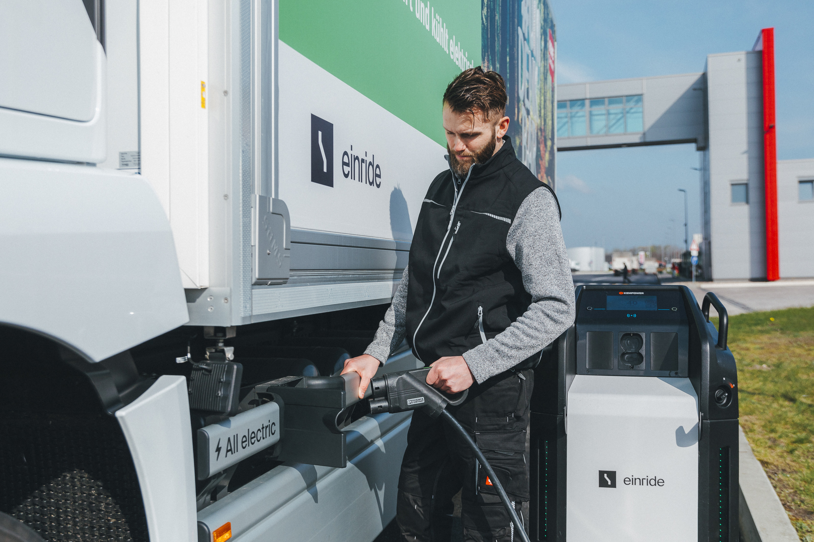 REWE-Logistik investiert in grüne Zukunft | REWE Presse