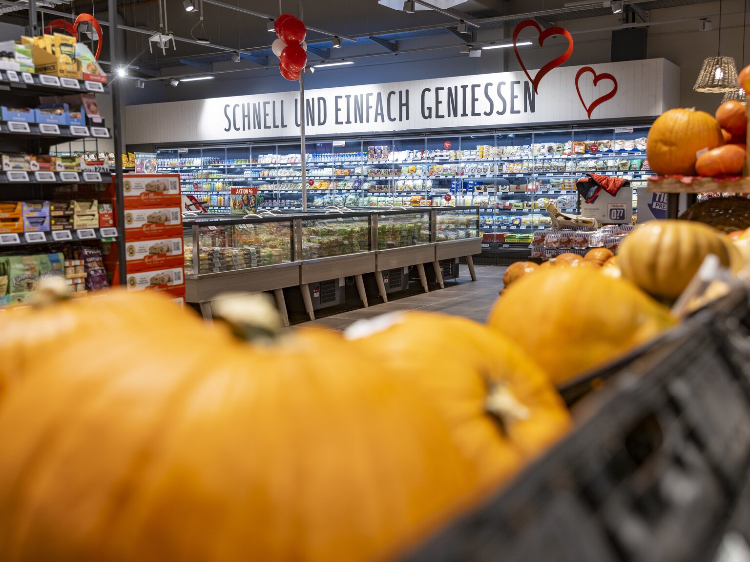 REWE am Salvador-Allende-Platz ist zurück | REWE Presse