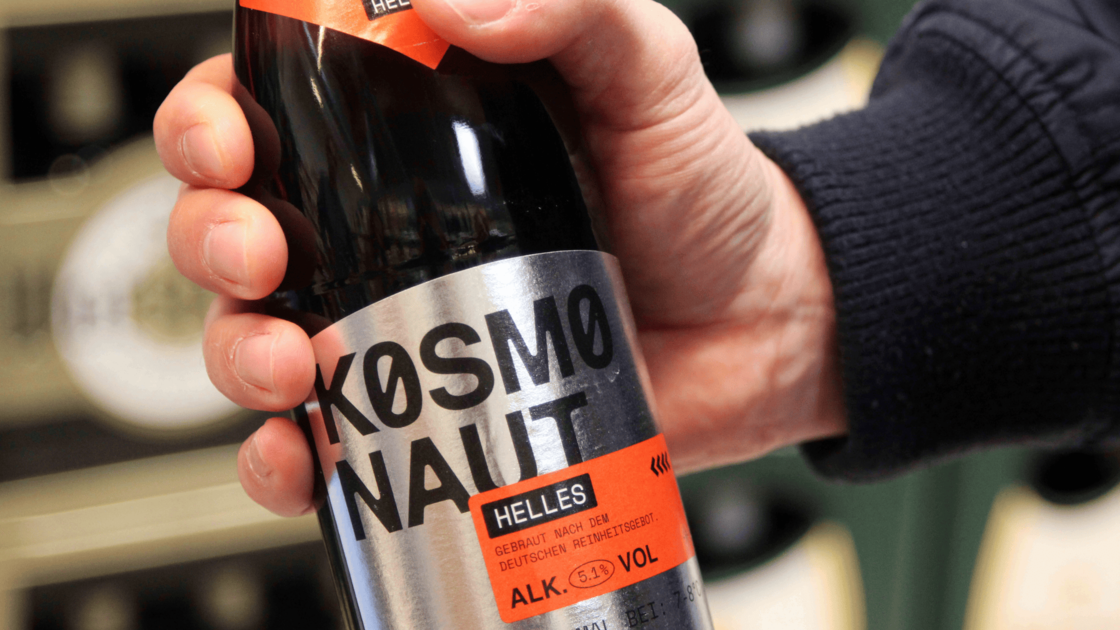 REWE startet mit Eigenmarkenbier: Kosmonaut | REWE Presse