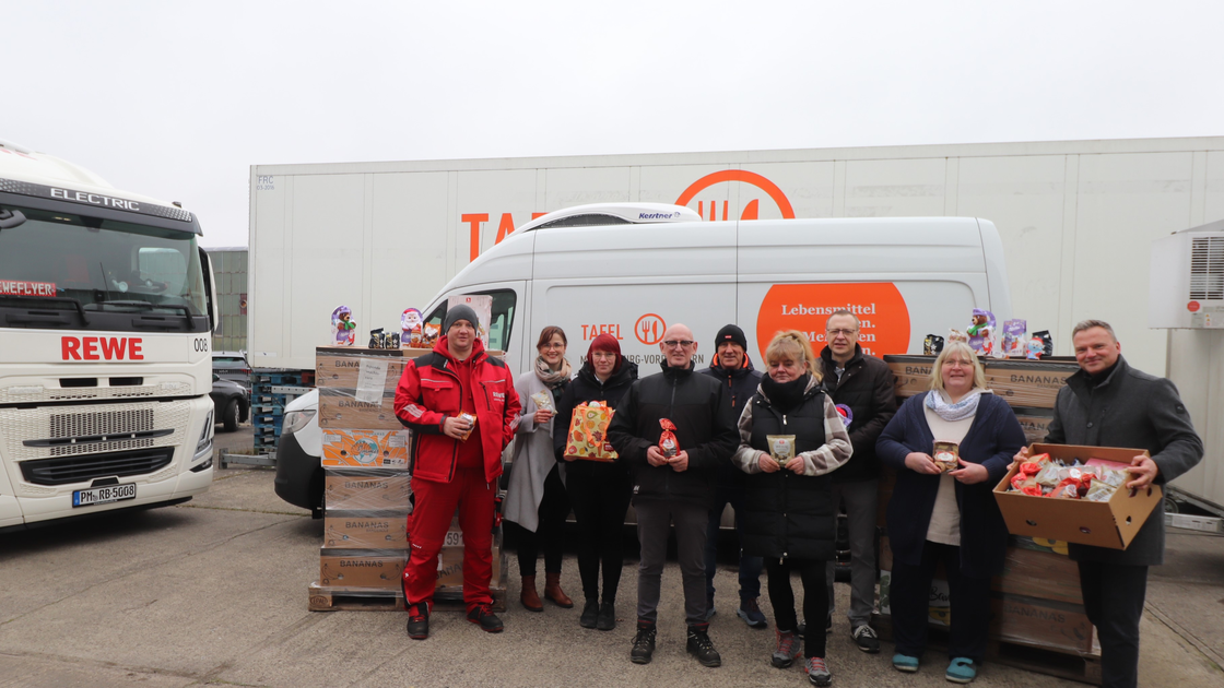 REWE unterstützt Tafeln in Mecklenburg-Vorpommern | REWE Presse