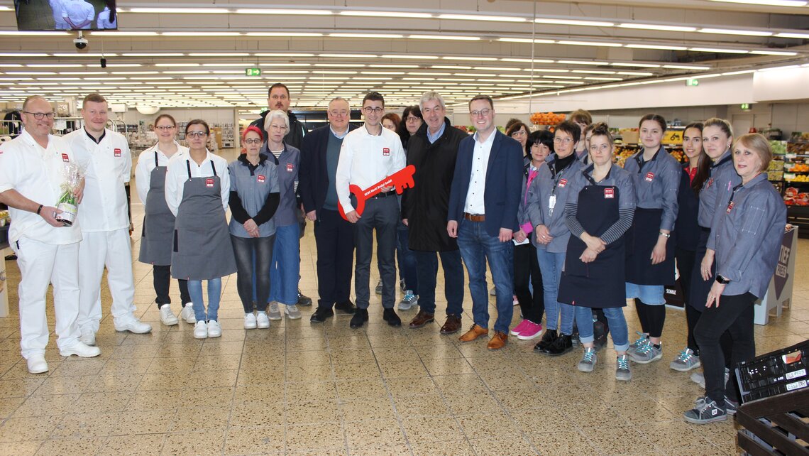 neueroeffnung-rewe-brakel | REWE Presse