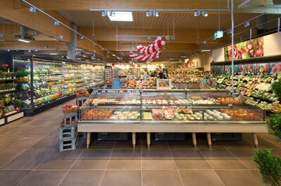 Obst- und Gemüseabteilungen Region Süd | REWE Presse